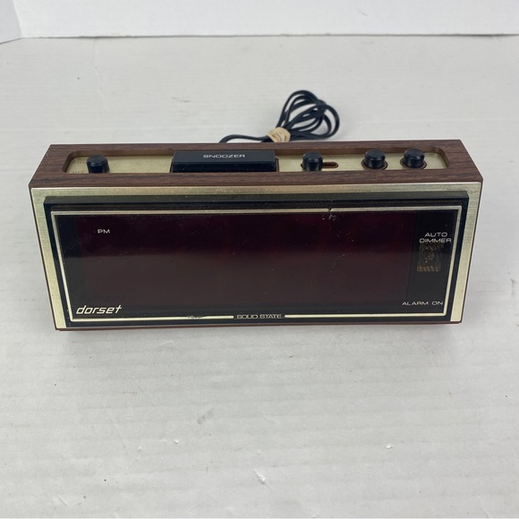Dorset | Other | Vintage Dorset Alarm Clock 779110 Wood Grain Plastic ...